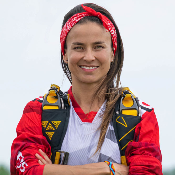 Ana Aponte - Icarus World