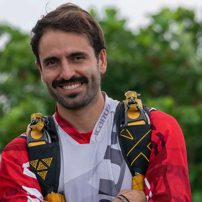 Nicolás Rubio - Icarus World