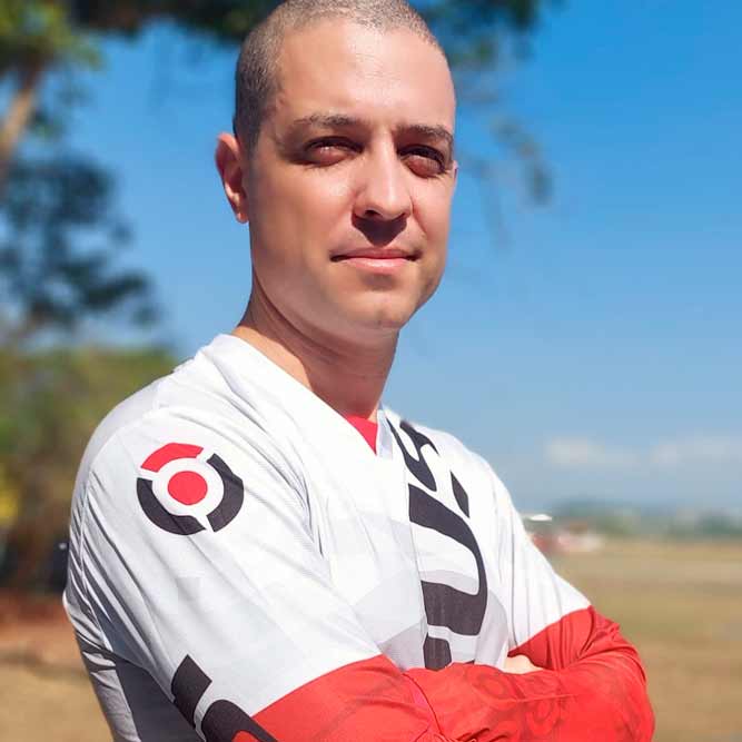 Timóteo Salgado - Icarus World